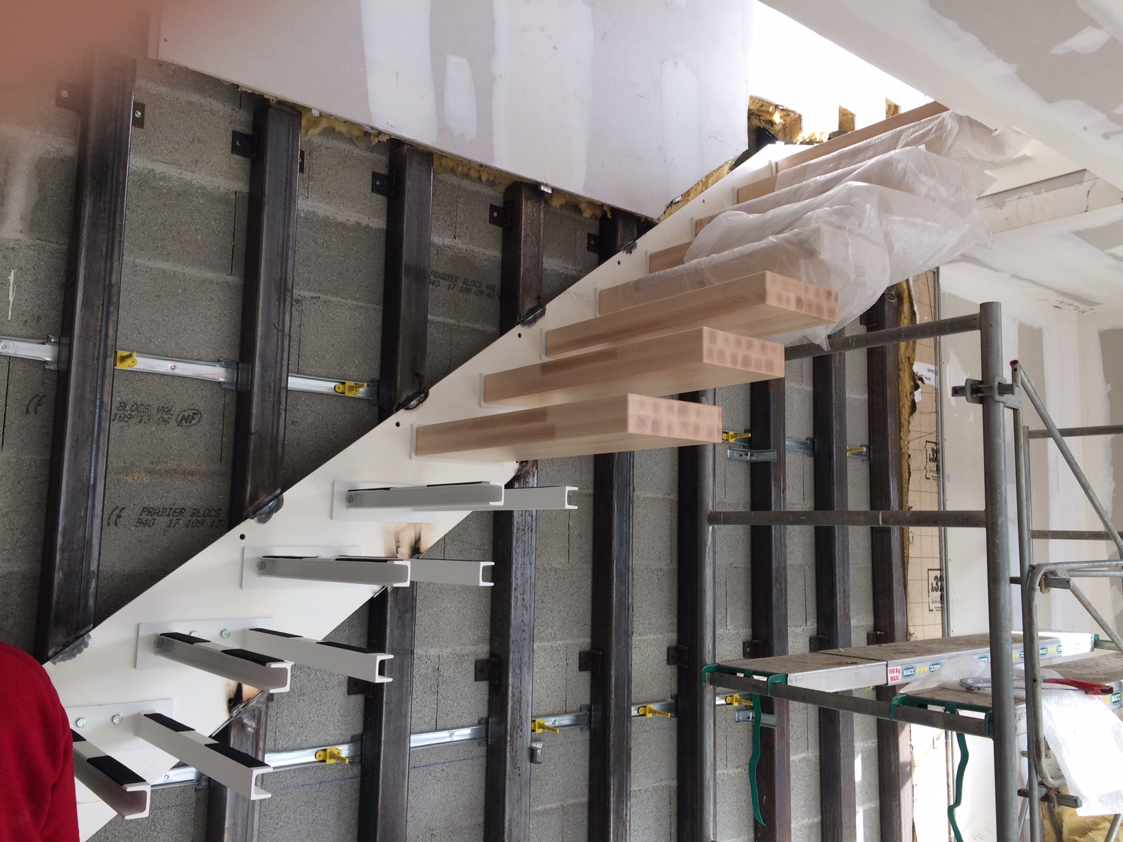 escalier flottant Wall la pose en quart tournant haut escalier flottant Wall la pose en quart tournant haut